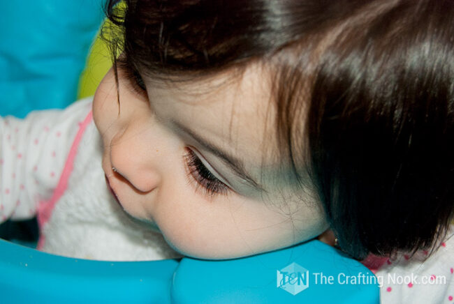 DIY Flash Diffuser for DSLR Built-in Pop-up Flashes - The Crafting Nook