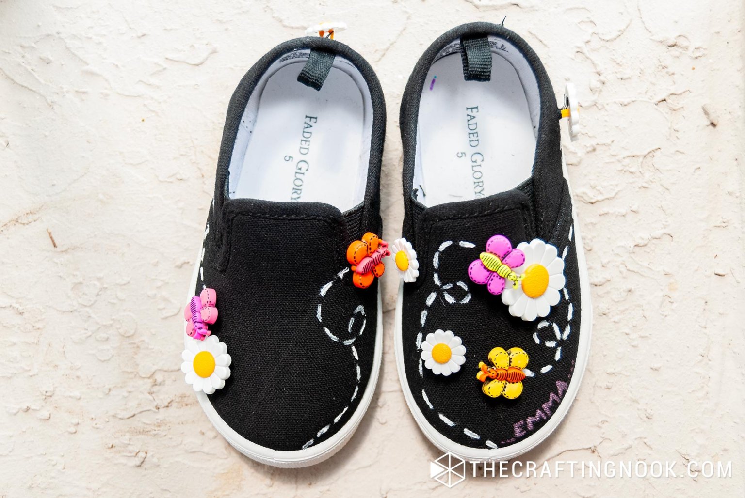 DIY Embellished Shoes with Daisy and Butterfly Buttons - The Crafting Nook