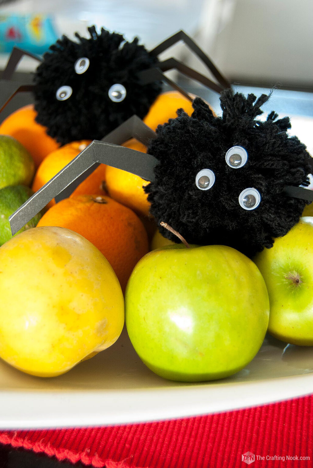 DIY Pom pom Spider Craft for Halloween - The Crafting Nook