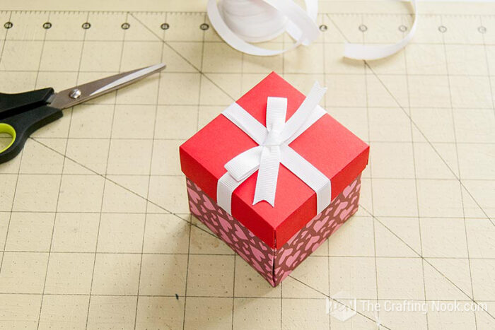 DIY Valentine Favor Box for Candy and Small Gifts - The Crafting Nook