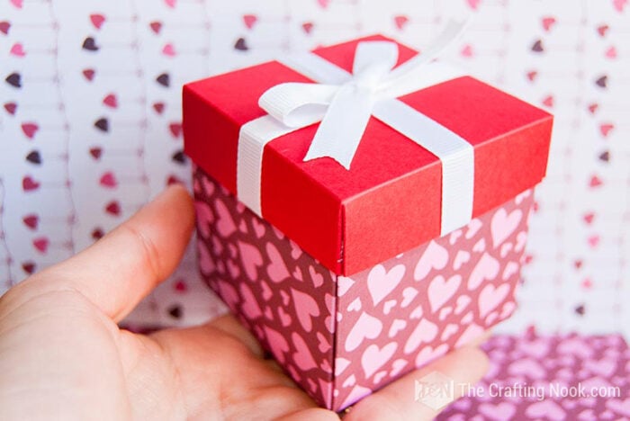 DIY Candy Box for Valentine's Day - The Crafting Nook