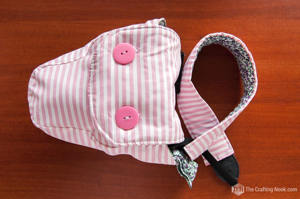 Easy DIY Camera Strap Cover for DSLR Cameras - The Crafting Nook