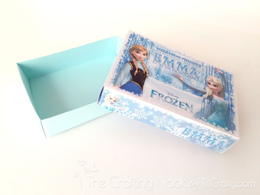 Frozen Themed Cake Box and Individual Cake Boxes - The Crafting Nook