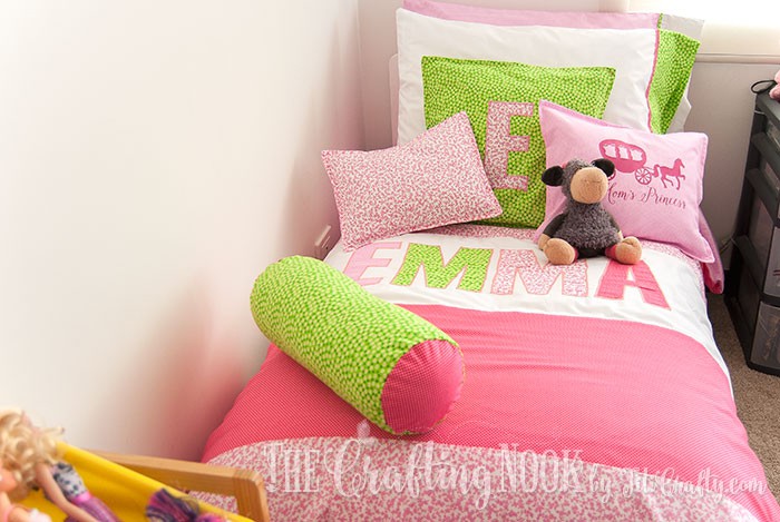 How to make a Duvet Cover Set for Girls | The Crafting Nook