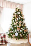 Neutral Rustic Christmas Tree | The Crafting Nook