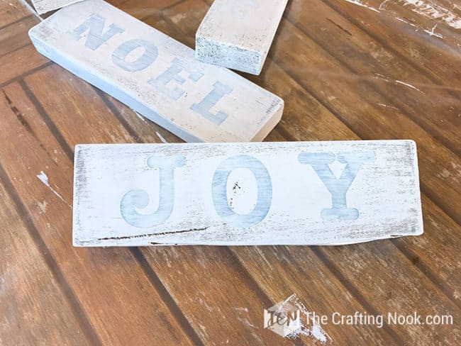 DIY Mini Christmas Wood Sign Ornaments - The Crafting Nook