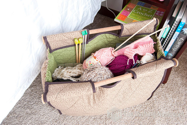 Craft and Knitting Organizer Tote Bag (Sewing Pattern) | The Crafting Nook