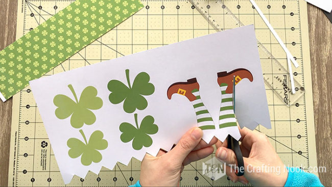 Lucky Hat St. Patrick’s Day Favor Box (free Printables) - The Crafting Nook