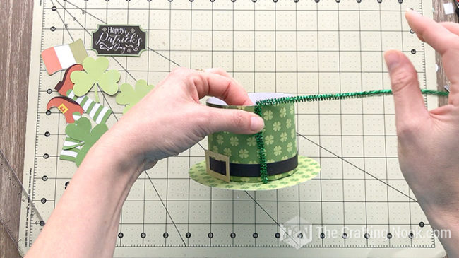 Lucky Hat St. Patrick’s Day Favor Box (free Printables) - The Crafting Nook