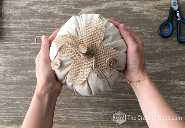 Rustic Fabric Pumpkins DIY (Easy) - The Crafting Nook