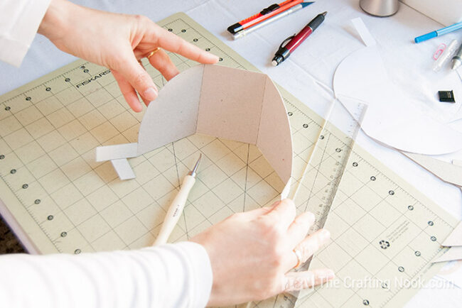 DIY Bounce Card for Built-In DSLR Camera Flashes - The Crafting Nook