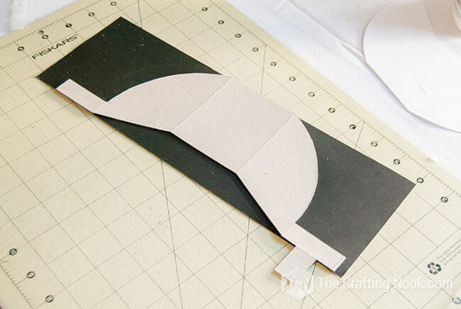 DIY Bounce Card for Built-In DSLR Camera Flashes - The Crafting Nook