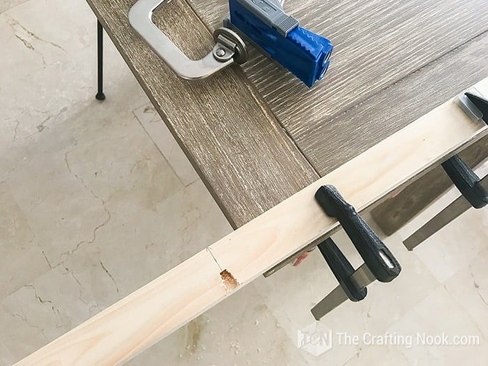 DIY Farmhouse style Window Frames Tutorial - The Crafting Nook