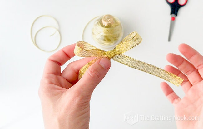 DIY Ribbon Christmas Ornaments (with video tutorial) - The Crafting Nook
