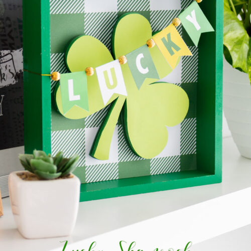 DIY Lucky 3D Shamrock Frame for St. Patrick's Day - The Crafting Nook